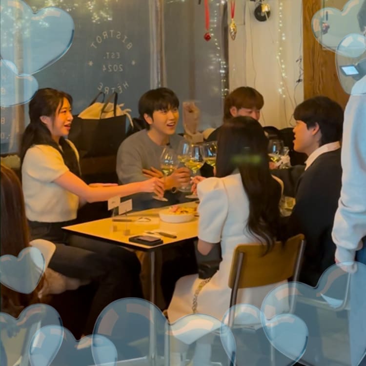 프립(FRIP): [홍대합정]수금토일 30대+24-34세 연령별 로테이션 와인파티