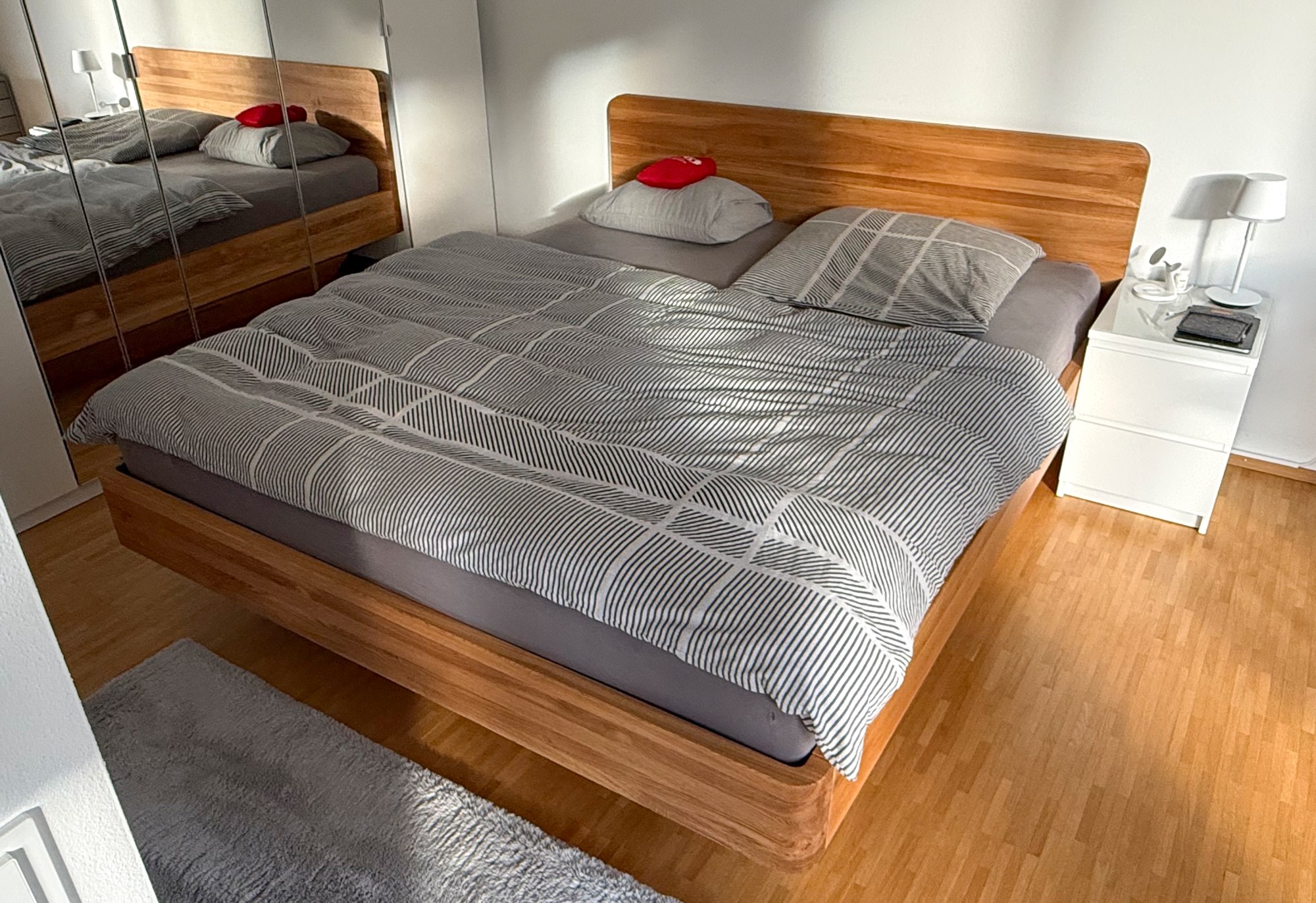Bett Eiche massiv selbst konfigurieren | Frohraum