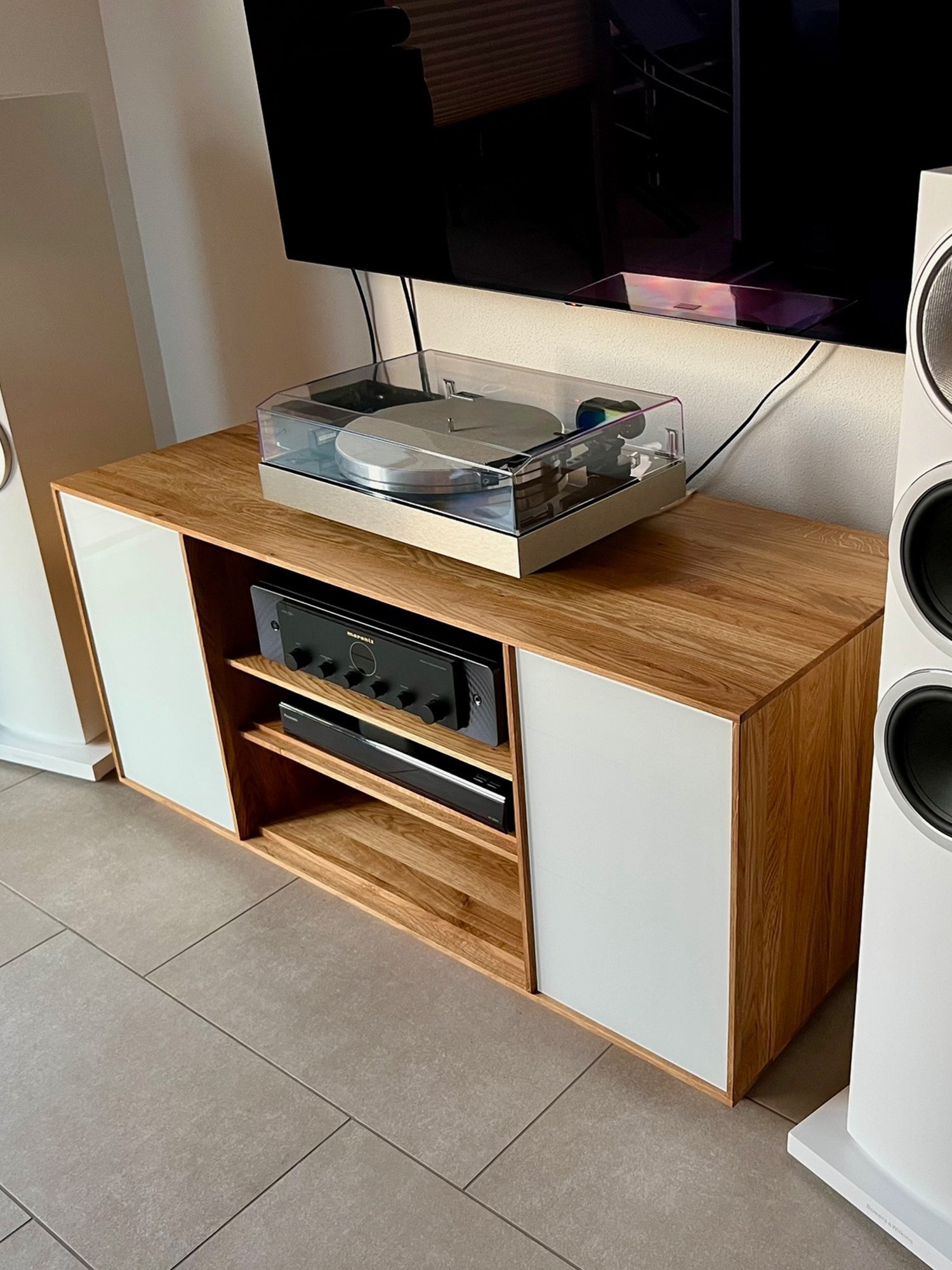 L603 Lowboard - aus Massivholz, online konfigurieren | Frohraum