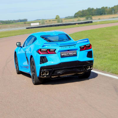Experiencia de conducción del Corvette C8, Circuito de Saint-Lau