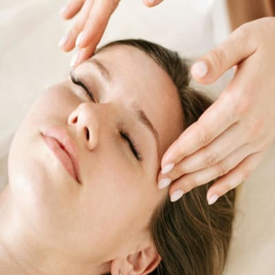 Facial Maderotherapy in Lyon 8th district