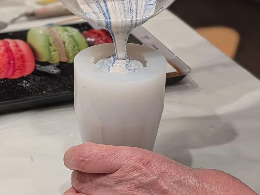 Jesmonite discovery workshop in La Rochelle (17)