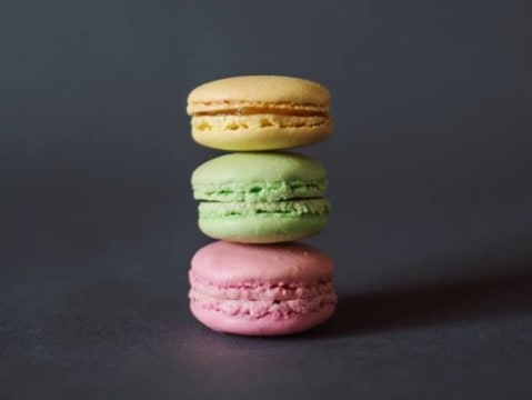 Pastry classes in English "Les Macarons" at Ecole Ducasse