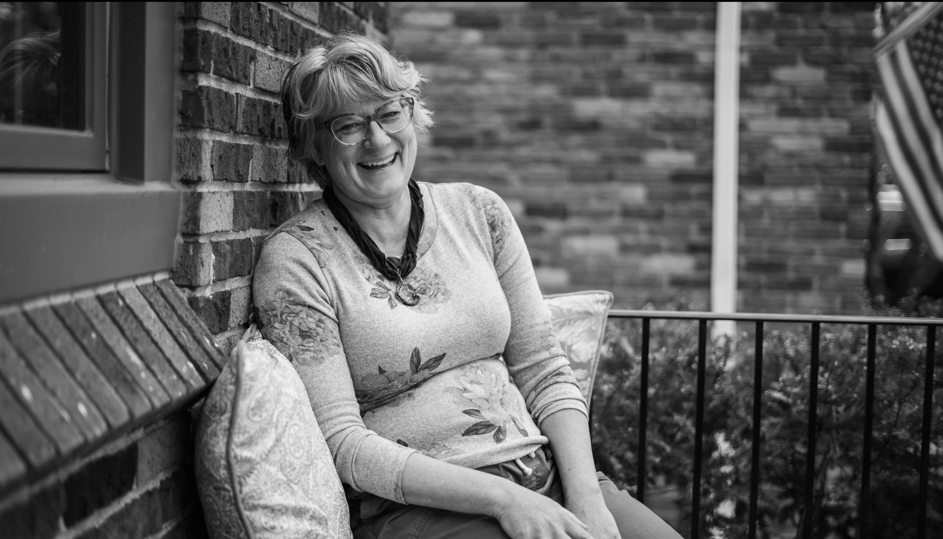 I Am Here | Denise Carozza's Eucharistic testimony