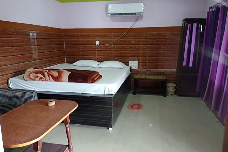 Lake View Resort Tajpur: Stunning Sea Views