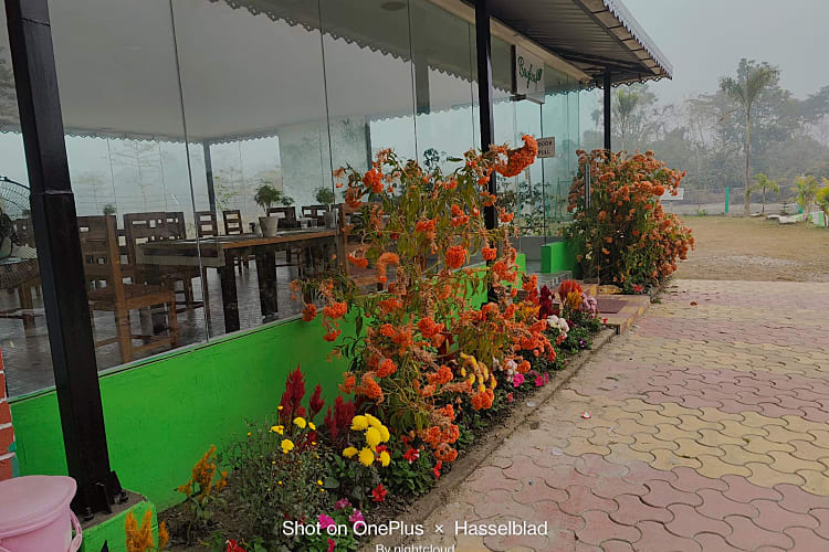 Royal Heritage Camp Madarihat