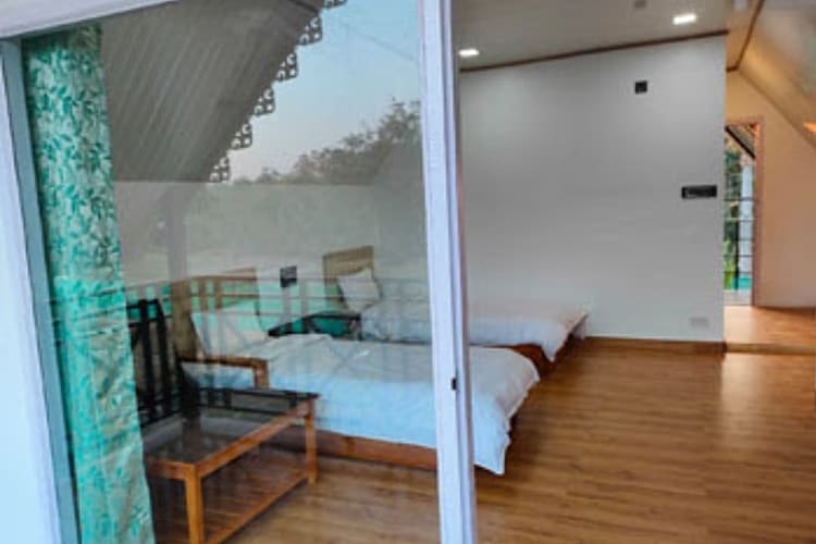 Royal Heritage Camp Madarihat