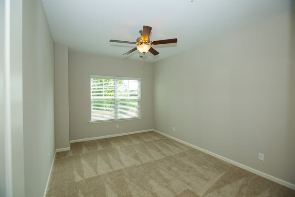Apartments for Rent in Hixson Chattanooga, TN | Oakwood Estates
