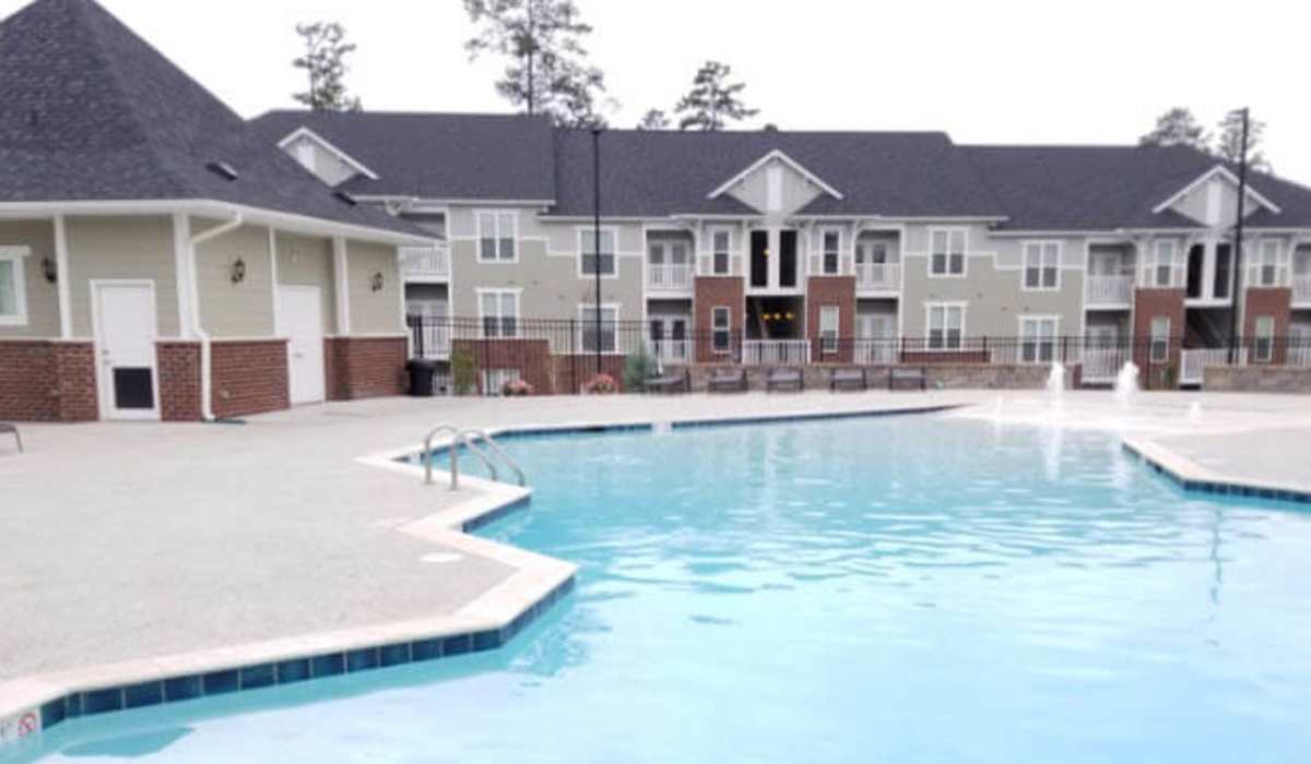 Photos of Palisades at Legacy Oaks in Knightdale, NC