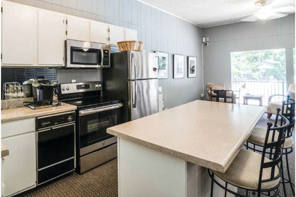 Photos of Post Ridge Apartments in Nashville, Tennessee