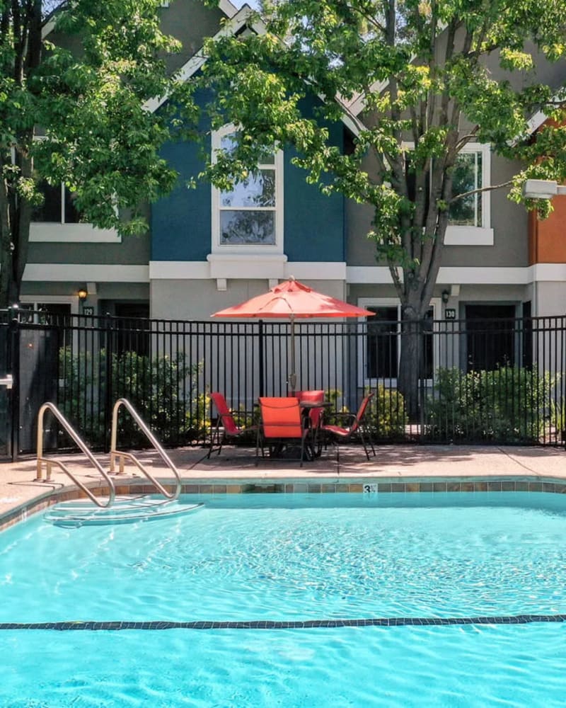 Davis, CA Apartments in Yolo County | Oakshade Commons