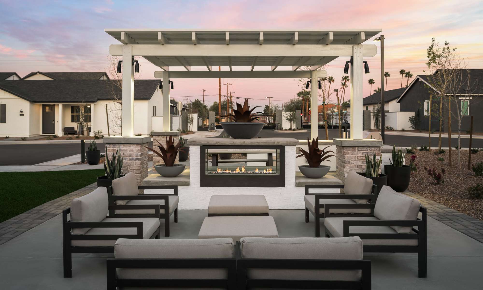 Phoenix, AZ Apartments for Rent | Banyan at South Mountain