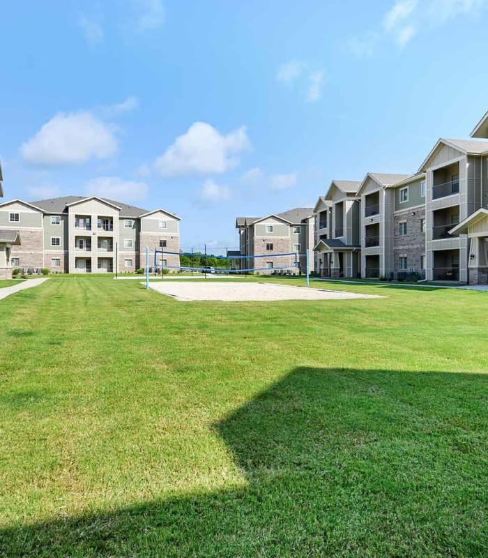 Burleson, TX Luxury Apartments in Johnson County | Shannon Creek