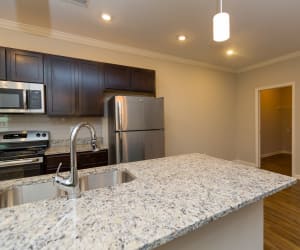 Apartments for Rent in Hixson Chattanooga, TN | Oakwood Estates