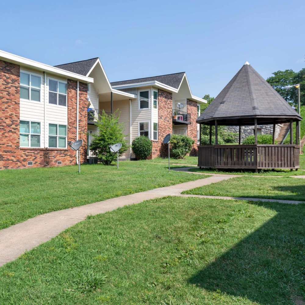 Photos of Falcon View Apartments in Madison, TN