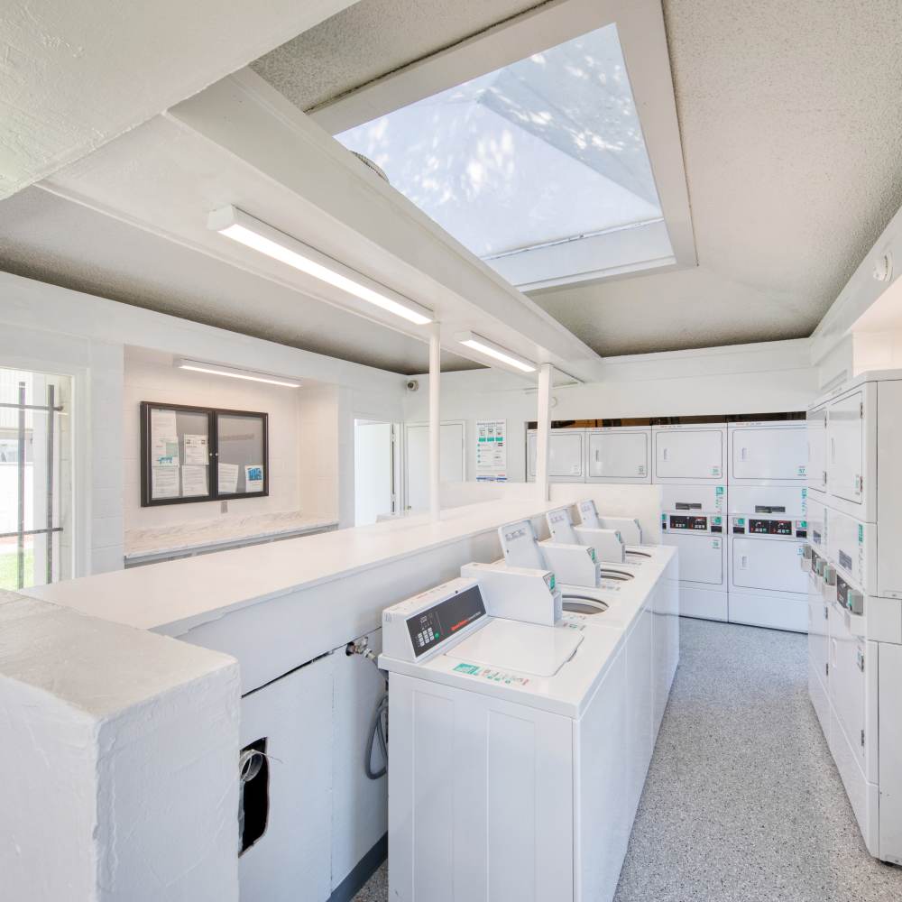 San Jose, California Apartments for Rent | Foxdale Apartments