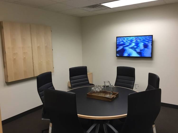 8-Person Conference Room at Intelligent Office | Gable