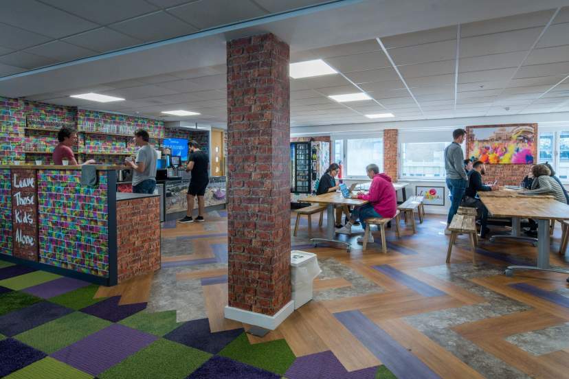 NASA Meeting Room at DeskLodge (16 people) | Gable