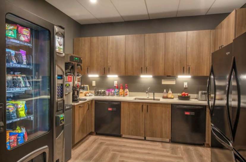 Ellington Conference Room at Venture X - Denver North | Gable