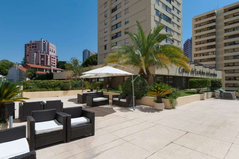 Auditorium at sitio work sete rios | Gable