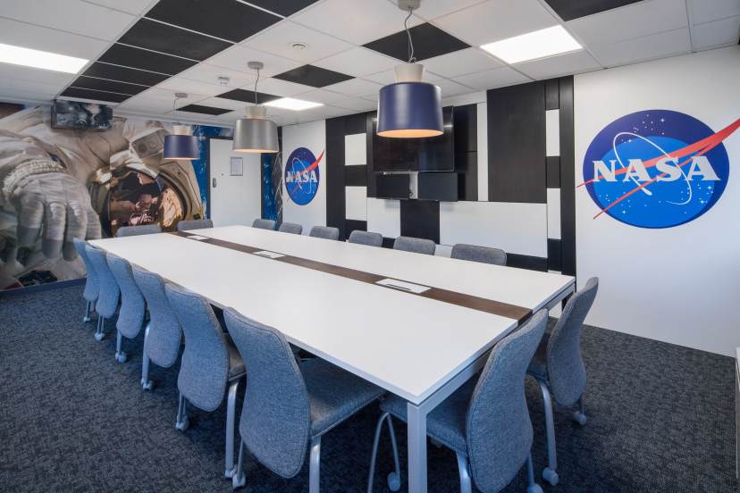 NASA Meeting Room at DeskLodge (16 people) | Gable