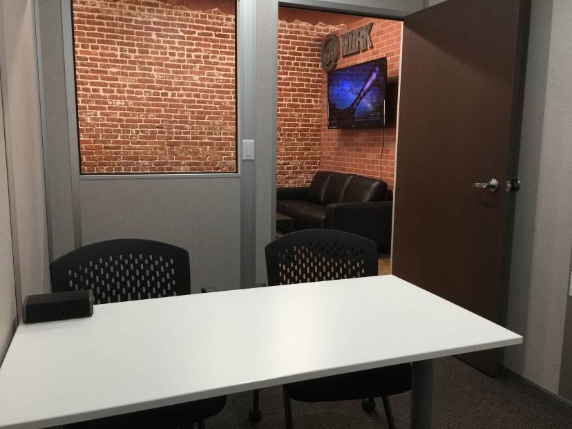 Meeting Room at Pro Desk Space | Gable