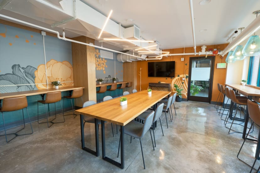 The Harlan Meeting Space at COhatch St. Pete | Gable