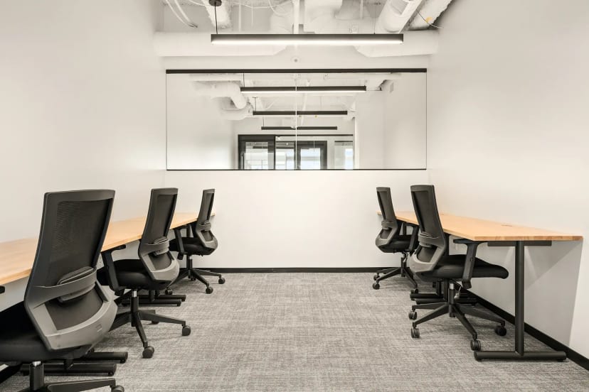 5 Seat Office at Industrious - Centro Ybor | Gable