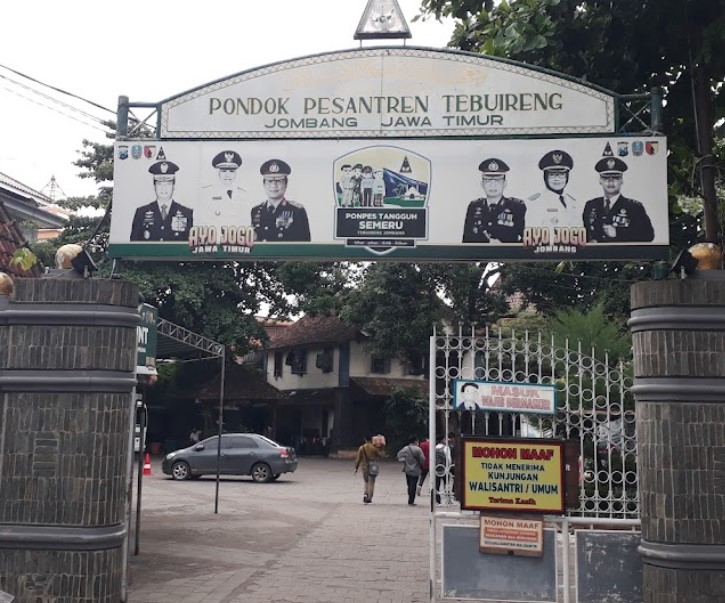 Mengenal Sejarah, Fasilitas dan Persyaratan Belajar di Pondok Pesantren ...
