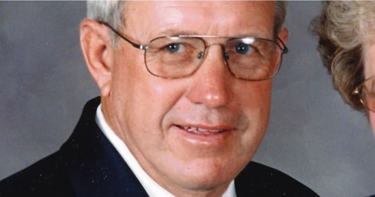 Larry Reinhart Obituary (1937 - 2025) - Normal, Illinois