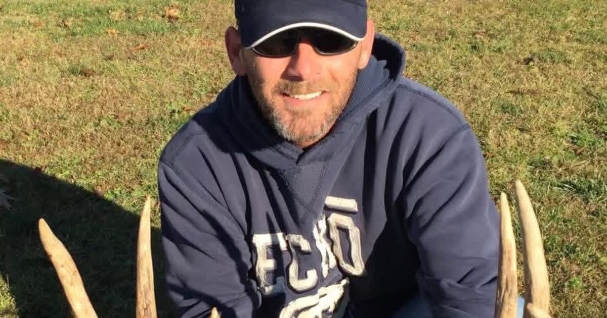 Robert Davis Obituary (1974 - 2025) - Carlyle, Illinois