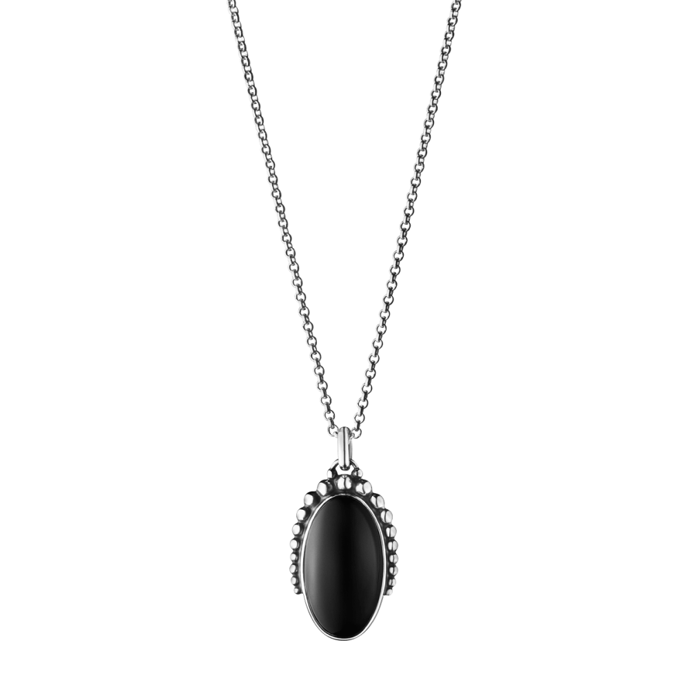 Moonlight Blossom pea chain and oval pendant with black onyx Moonlight Blossom pea chain and oval pendant with black onyx