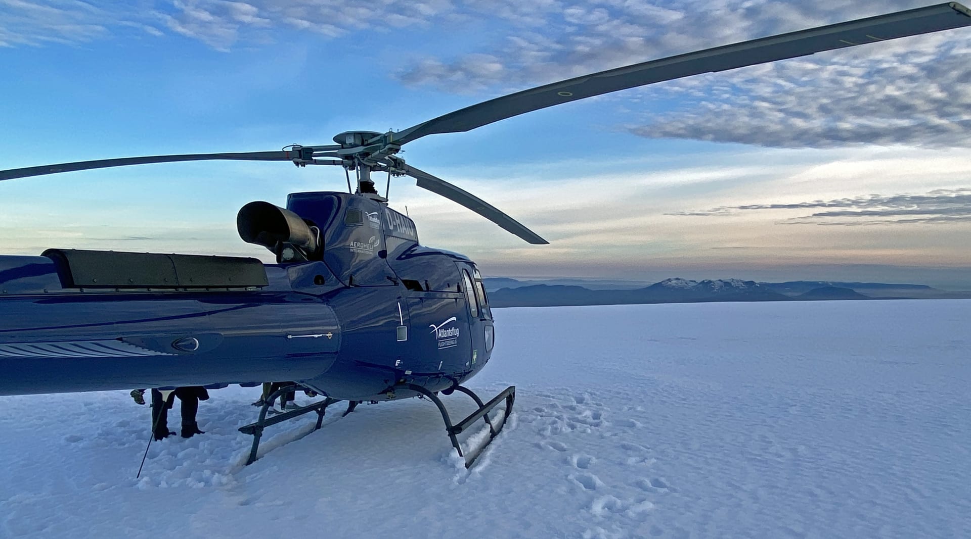 Volcanoes, Waterfalls and Glacier Landing – Helicopter Tour from ...
