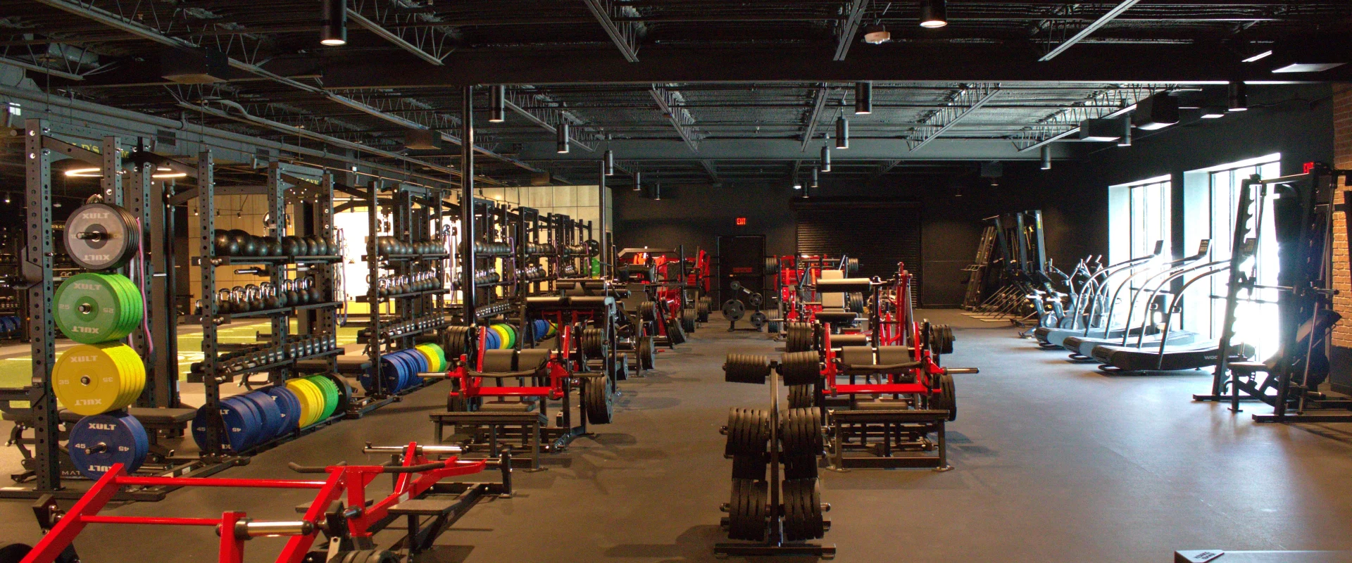 Gold’s Gym Austin Burnet | Austin Burnet, TX 78757 | Build Strength