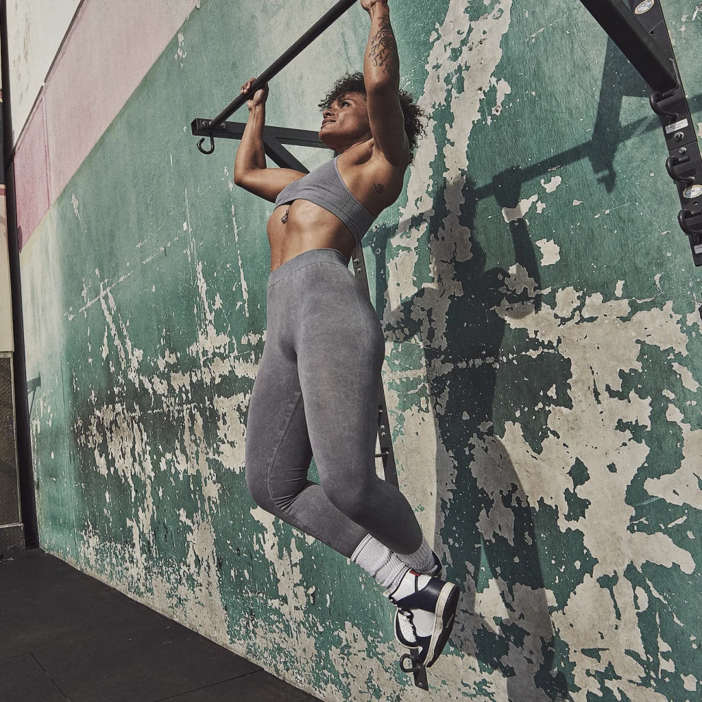 Ultimate Flex Pull Day Workout Routine for Max Muscle Gains - Gold's Gym