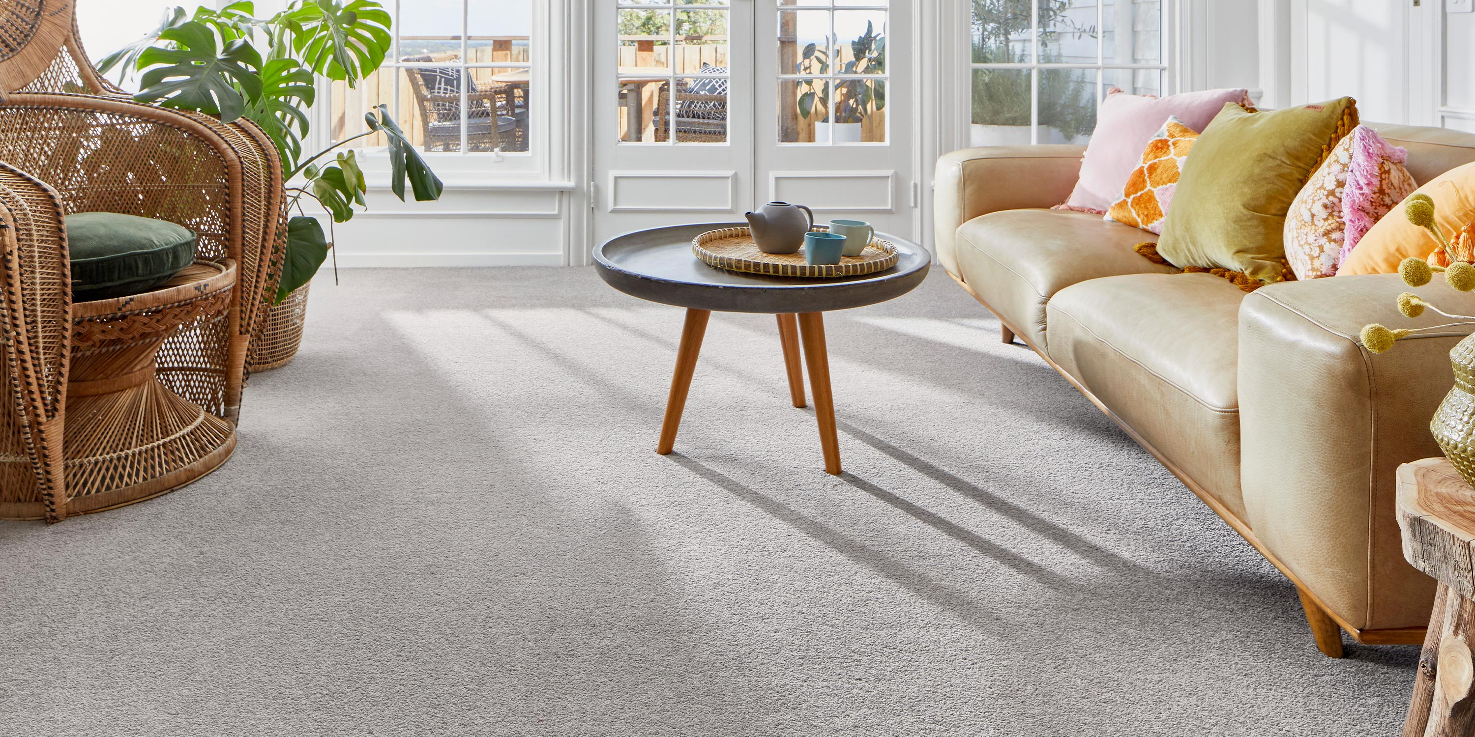 Fade Resistance highlight logo