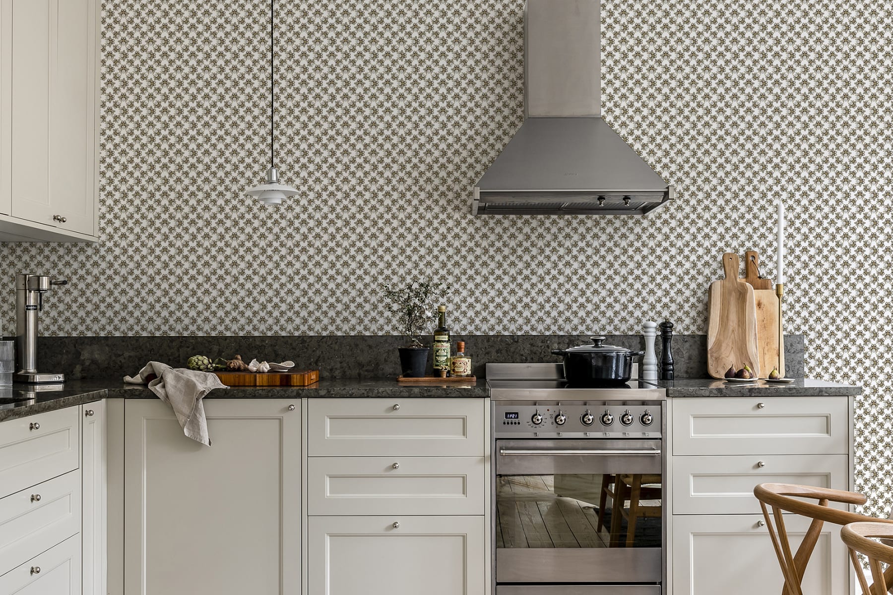 Small Jewel Wings, Diamond White | Rebel Walls