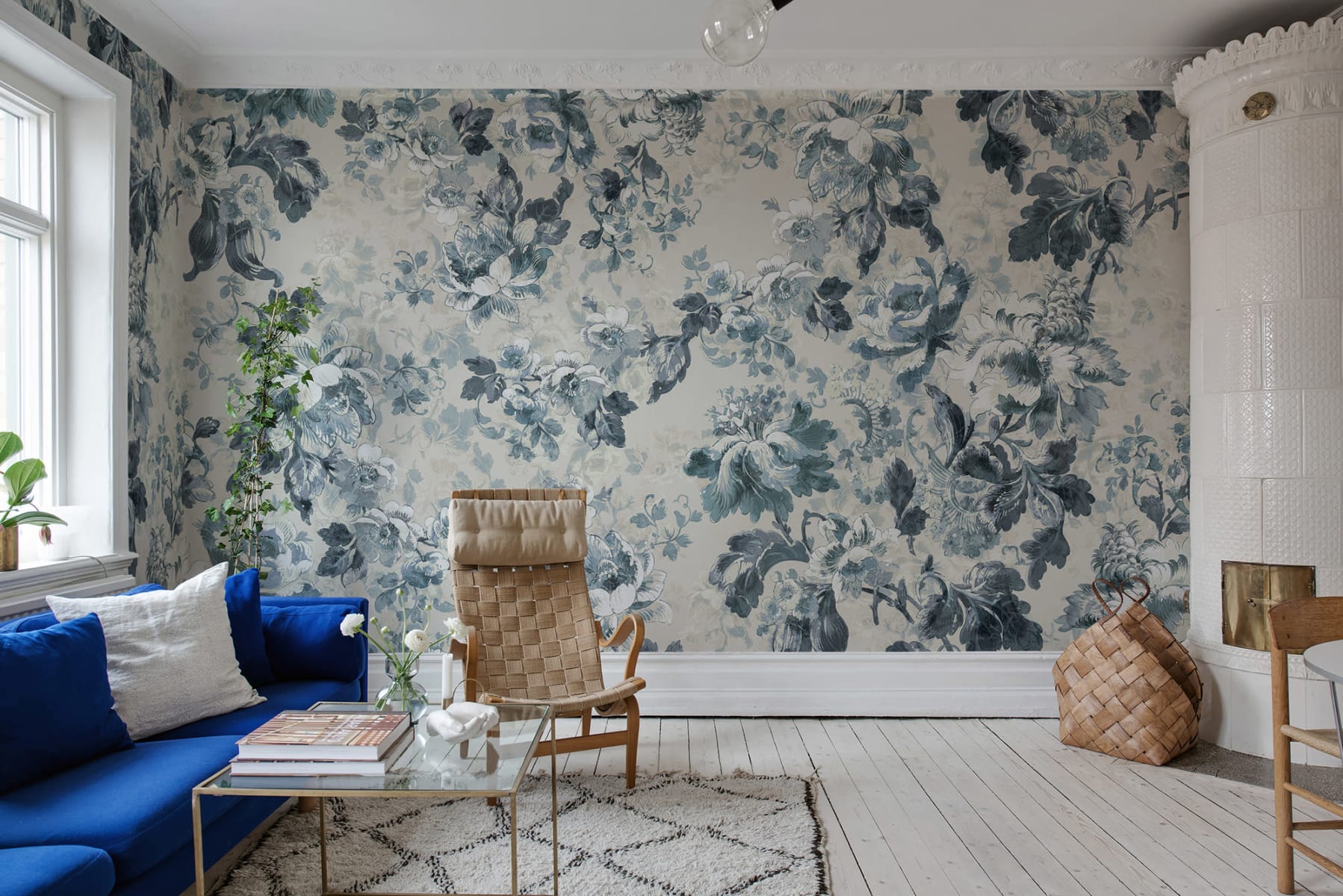 Roses Blue - Rebel Walls