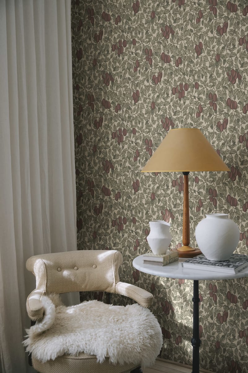 Emrik, Burgundy - Sandberg Wallpaper