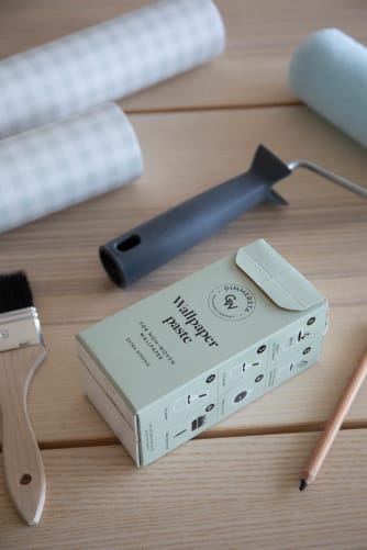 small wallpaper paste