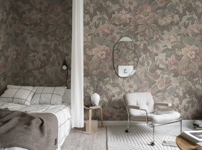 Vintage Flora Pastel - Wallpaper | Rebel Walls