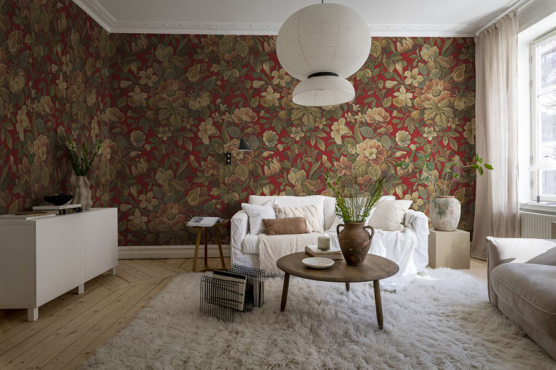Vintage Flora Velvet - Wallpaper | Rebel Walls
