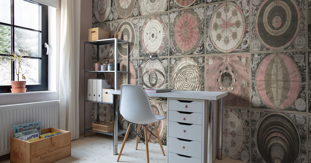 Solar System - Rebel Walls