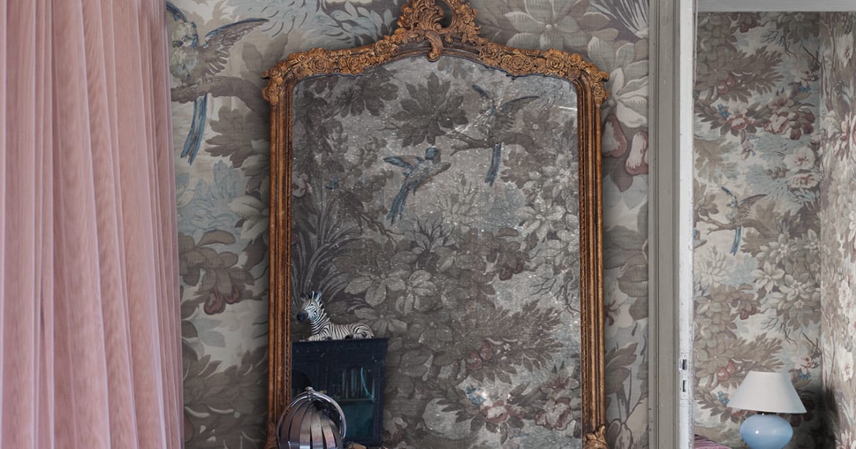 Lush Grove, Papel Pintado Gris | Envío Gratuito - Rebel Walls