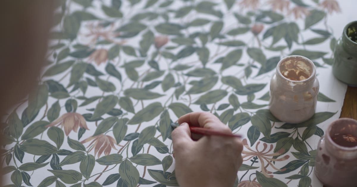 Linnea Mural – The Craftsmanship In Swedish Wallpaper Art | Sandberg ...