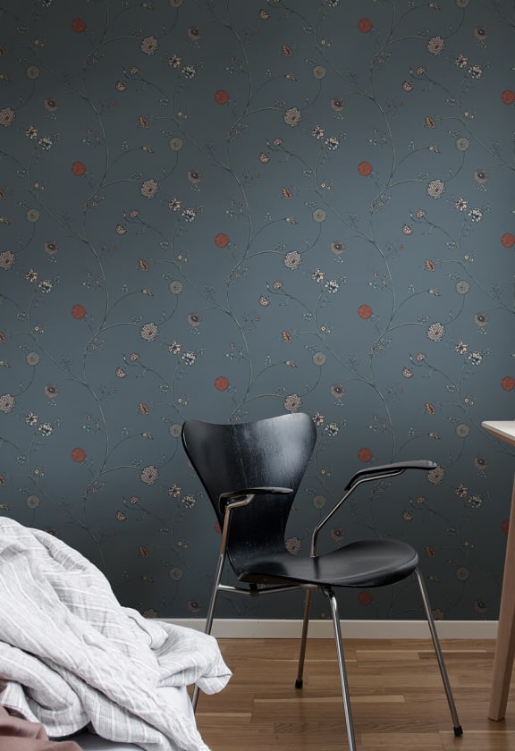 Flower Thread Blue - Tapeten | Rebel Walls