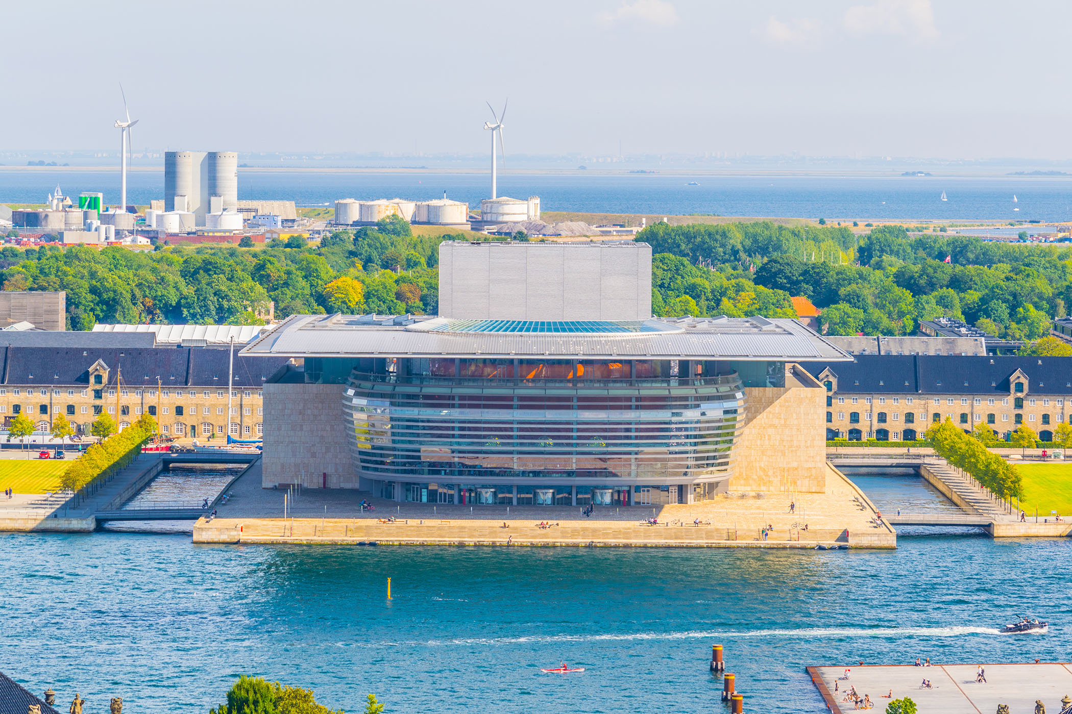 Moulin Rouge i Operaen | 2-dages busrejse til København. Læs mere