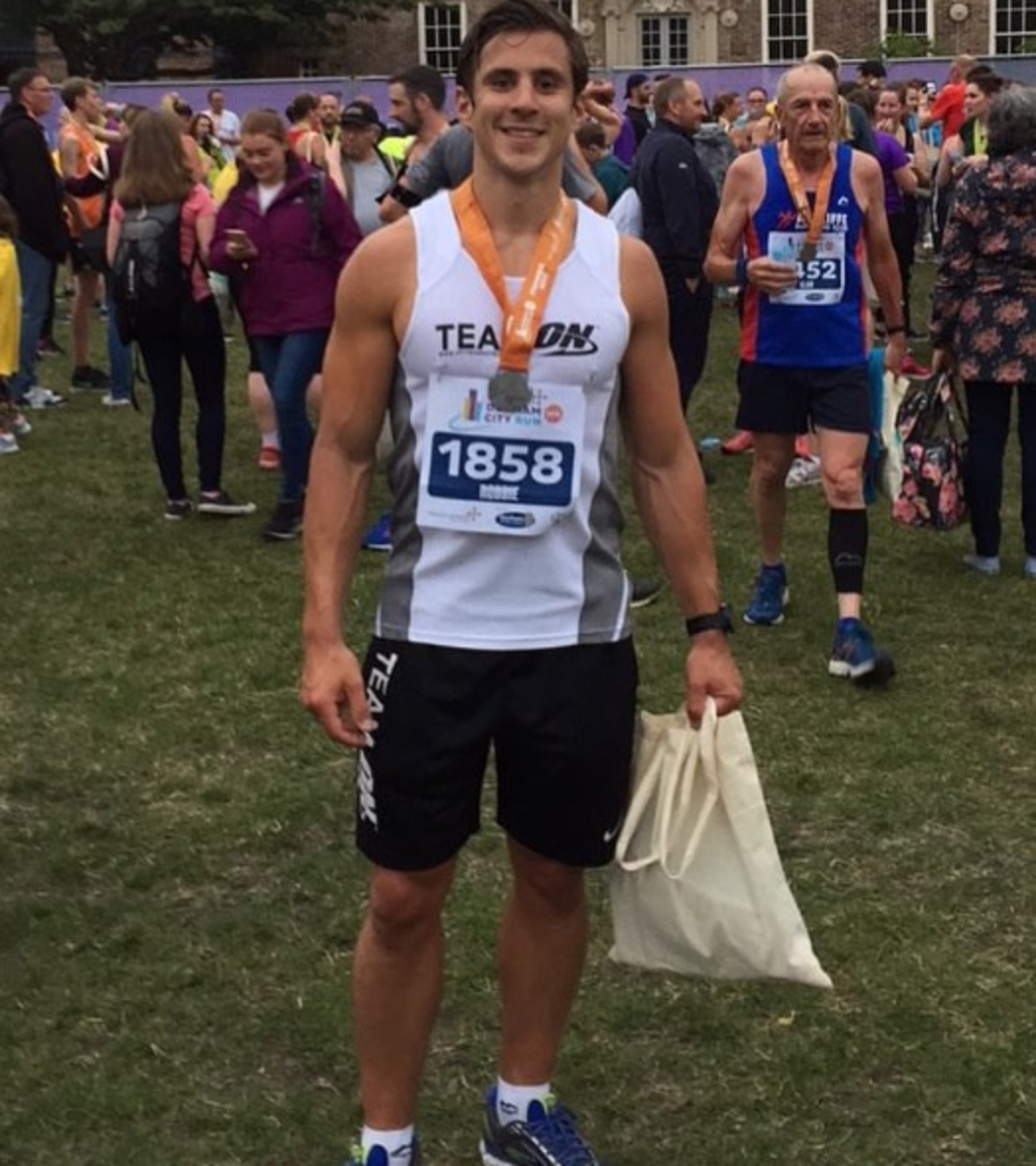 Robbie Thompson - Online Social Fundraising Donation Platform | Givey