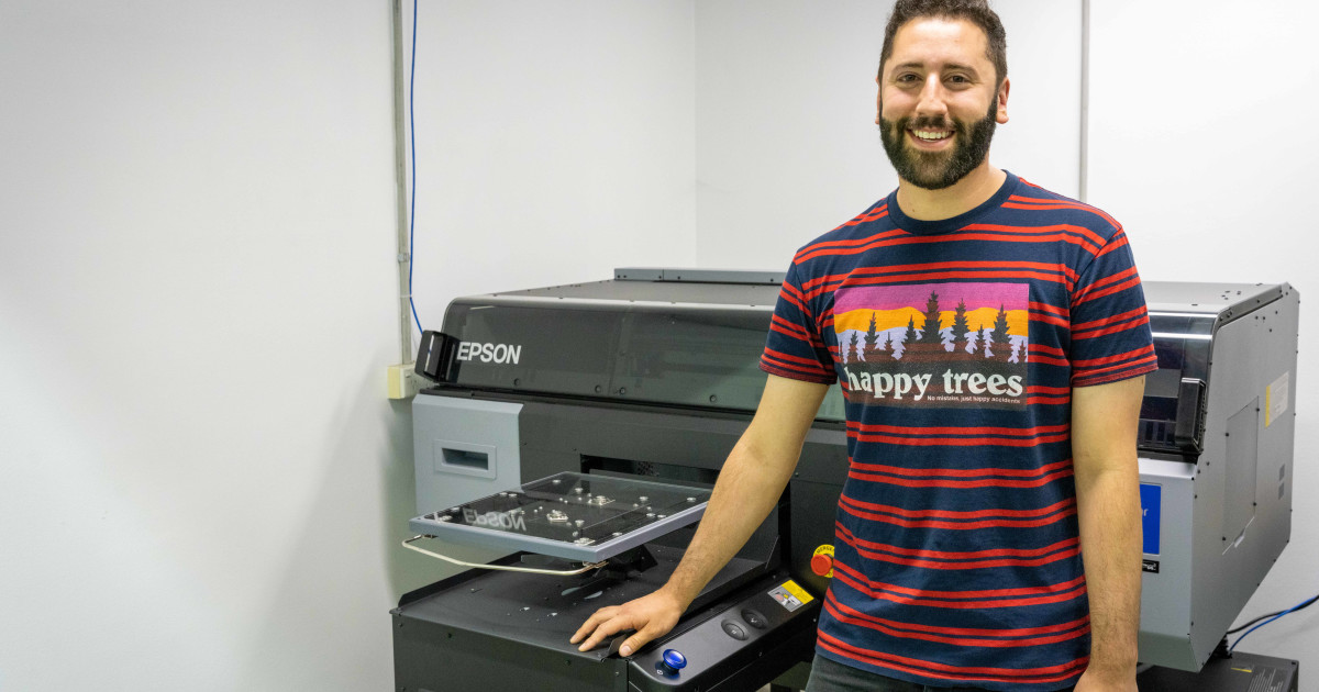 GJS installs Australia's first Epson SureColor-F3000 - GJS