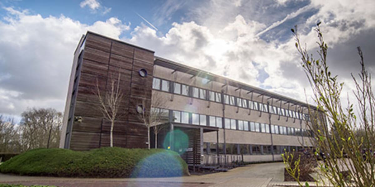Oxford Science, John Eccles House | JLL Properties - UK